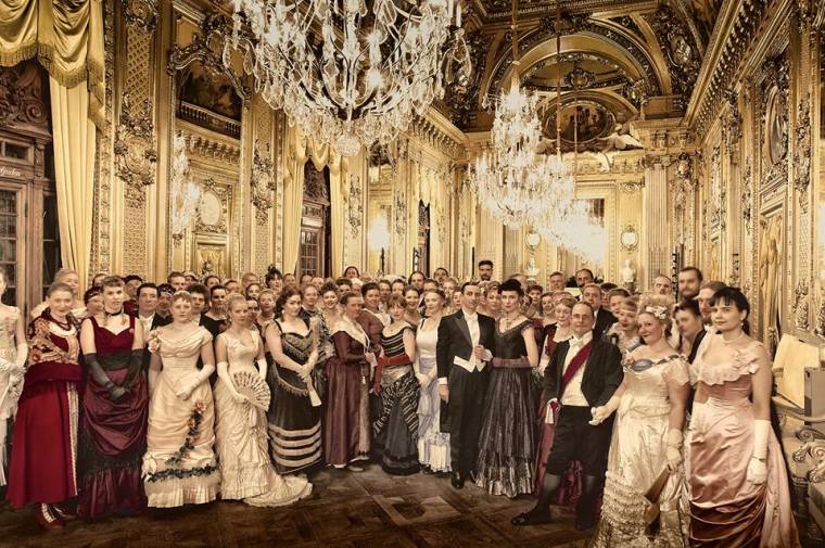 A Night at the Opera 1880s style – Fashion Through Herstory