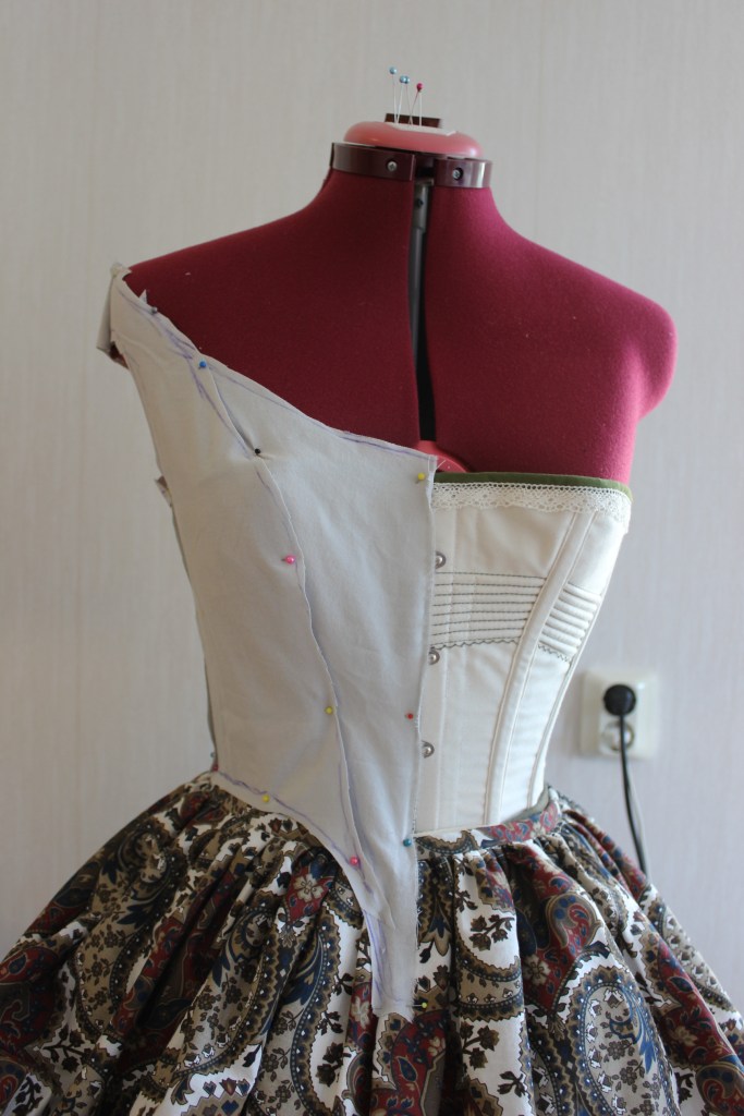 1850s Paisley Evening Bodice – Fashion Through Herstory