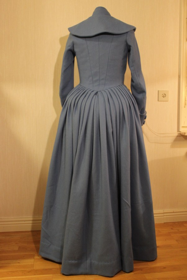 A Blue 18th century Redingote (part 2) – Fashion Through Herstory
