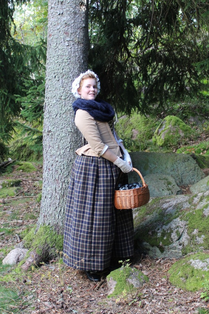 Outlander Photoshoot – Fashion Through Herstory