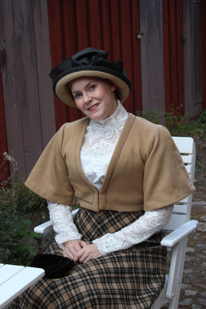 1900s Autumn Suit – Photoshoot – Fashion Through Herstory