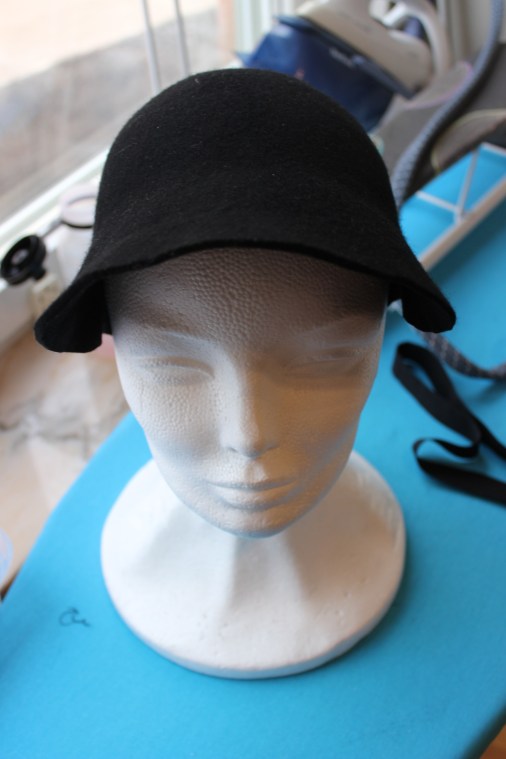 Regency Headwear – Riding bonnet/helmet/? – Fashion Through Herstory