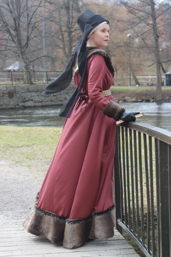 Medieval – Fashion Through Herstory